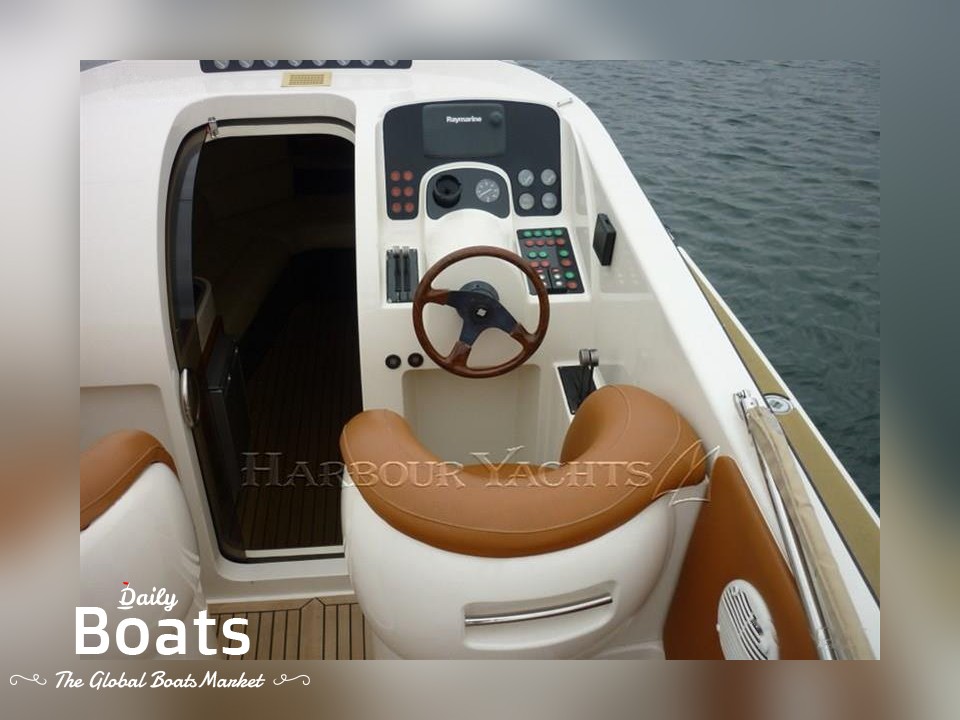 1991 Hunton Maverick 37 for sale. View price, photos and Buy 1991 ...