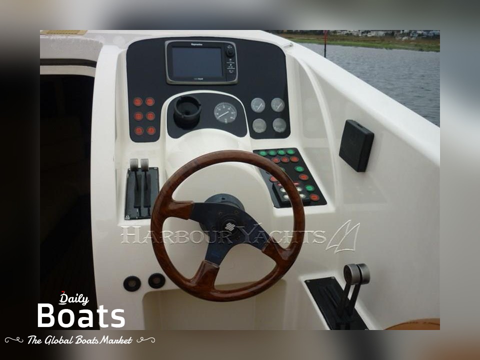 1991 Hunton Maverick 37 for sale. View price, photos and Buy 1991 ...