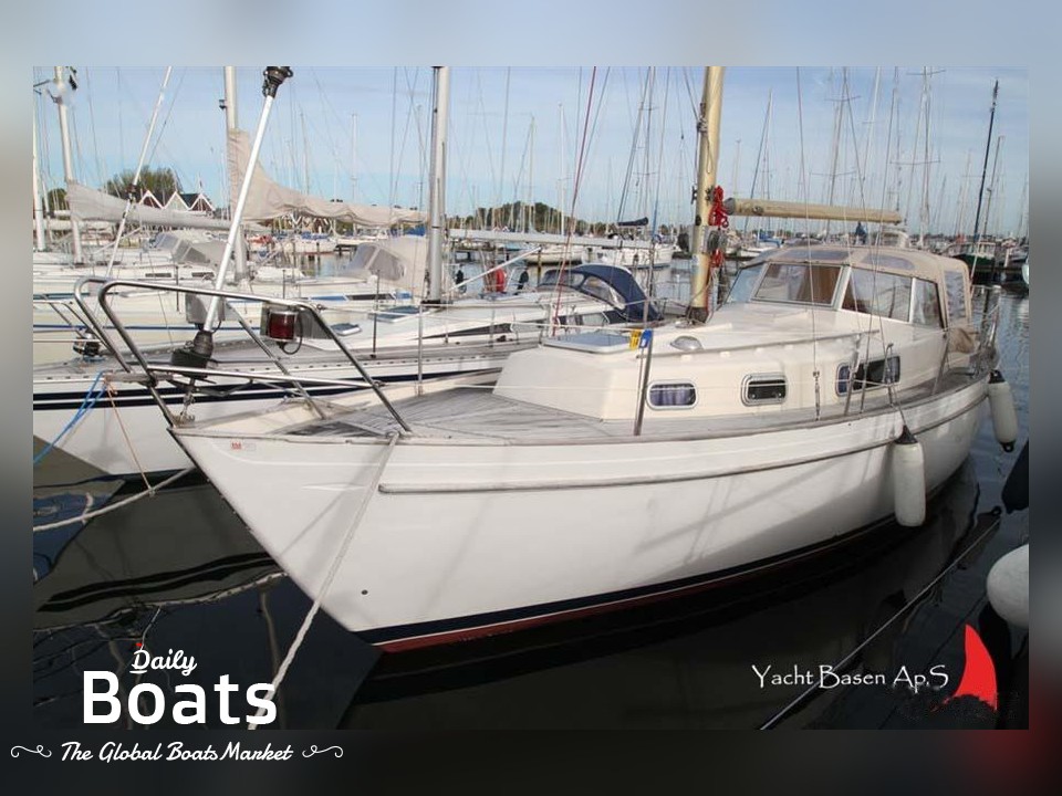 1976 Hallberg Rassy 35 Rasmus for sale. View price, photos and Buy 1976 ...