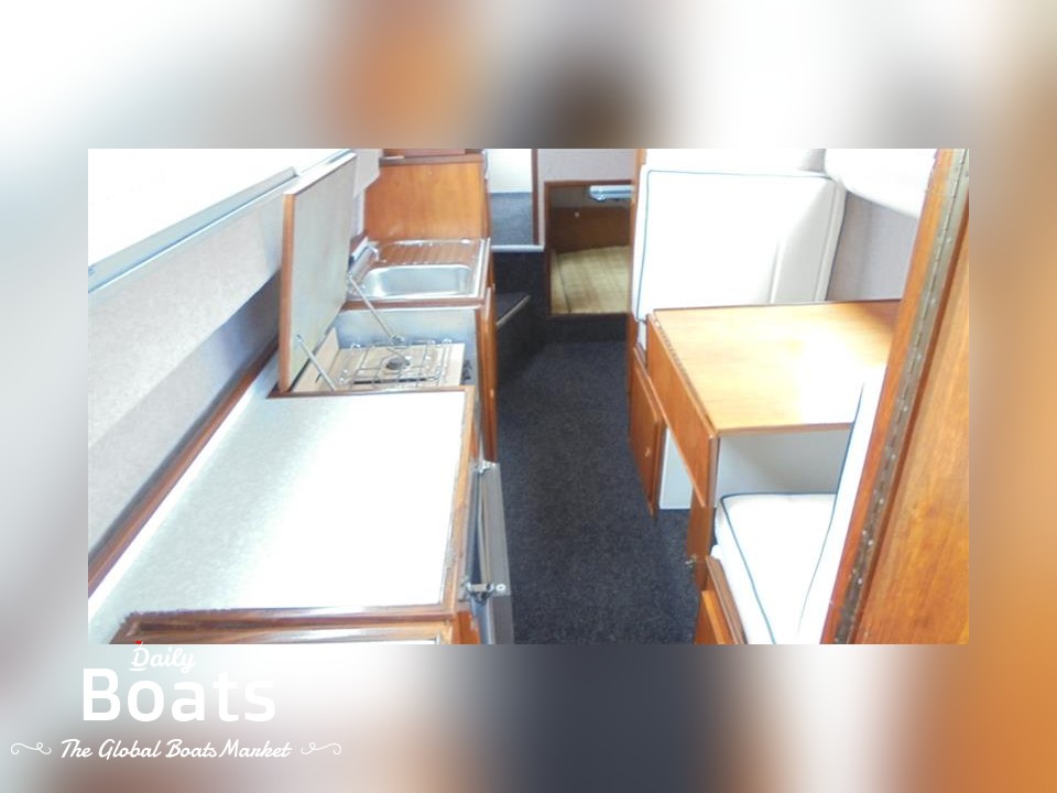 1993 Viking 28 for sale. View price, photos and Buy 1993 Viking 28 #231834