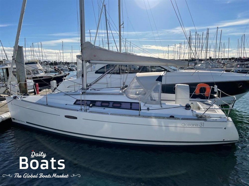 2011 Bénéteau Boats Oceanis 31 for sale. View price, photos and Buy ...