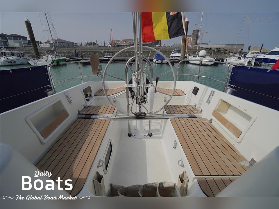 1991 Sadler Yachts Starlight 35 for sale. View price, photos and Buy ...