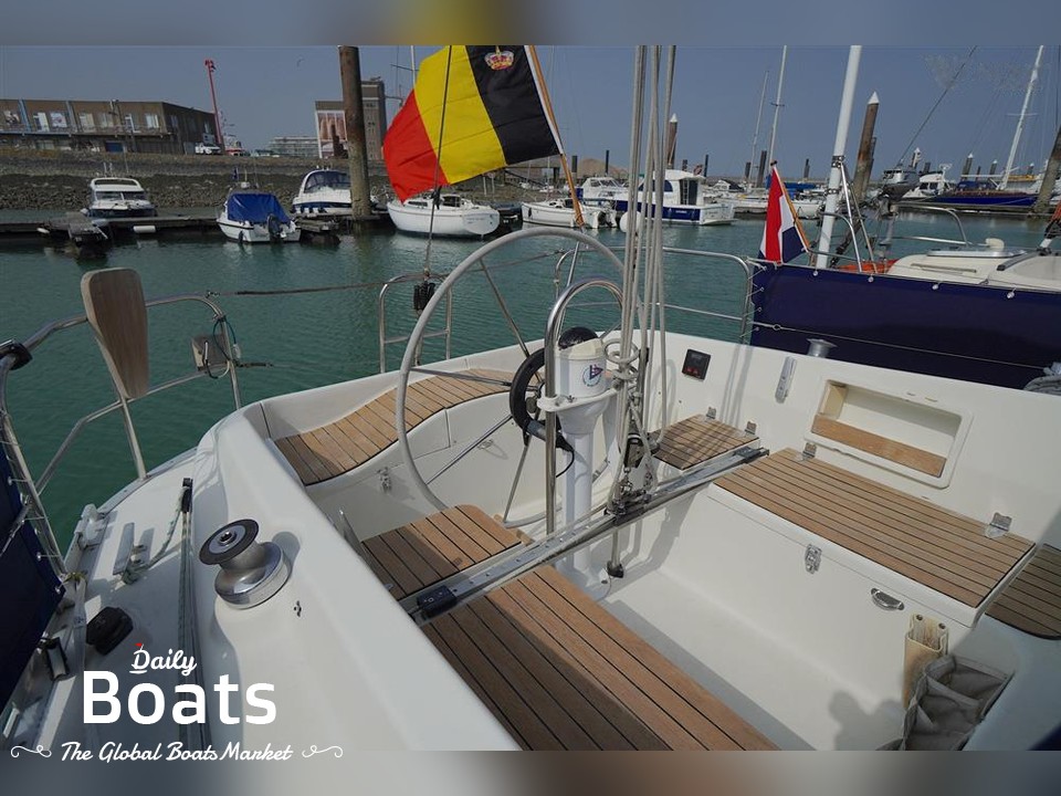 1991 Sadler Yachts Starlight 35 for sale. View price, photos and Buy ...