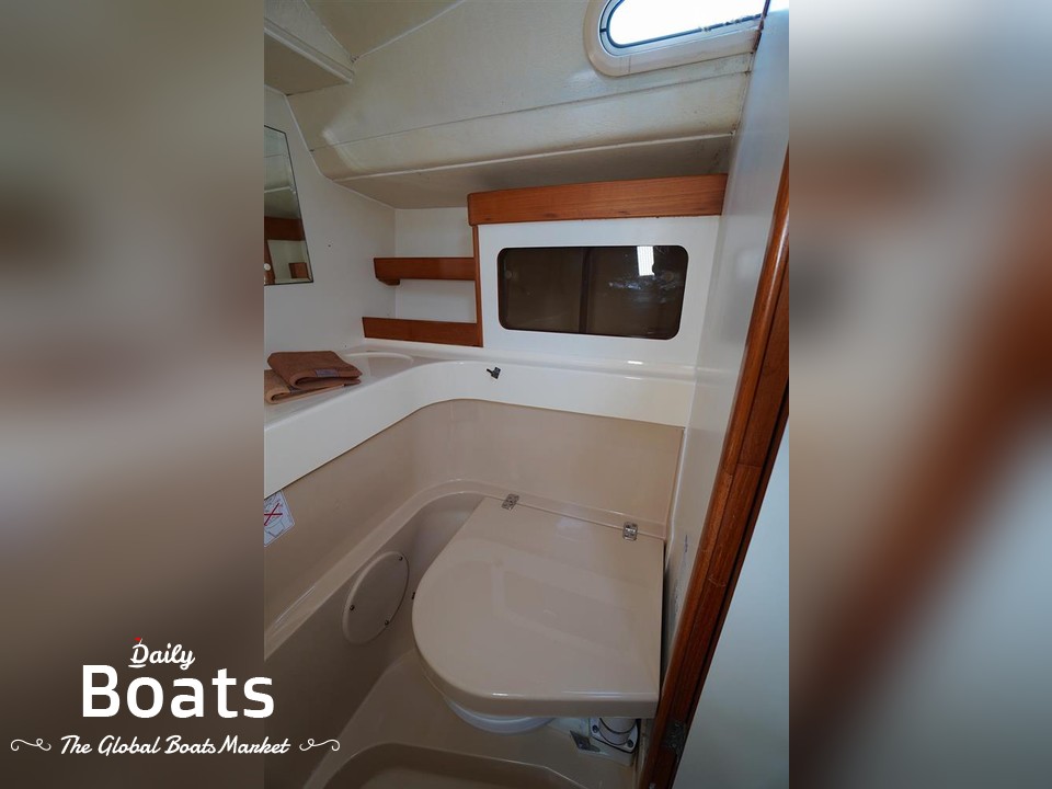 1991 Sadler Yachts Starlight 35 for sale. View price, photos and Buy ...