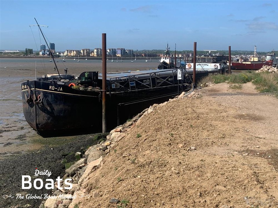 1917 Houseboat Dutch Barge Conversion for sale. View price, photos and ...