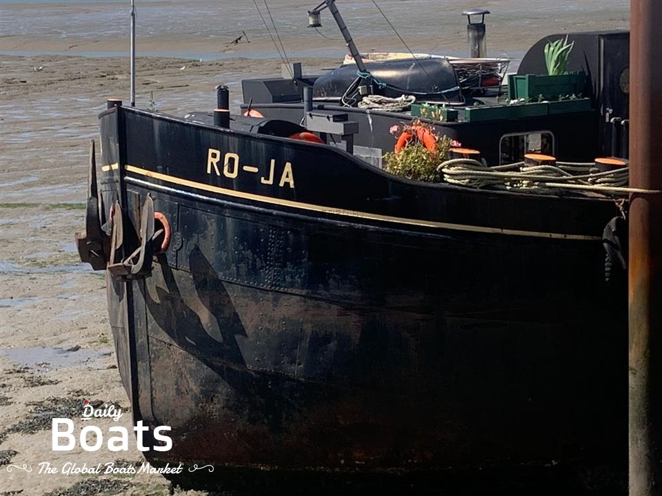 1917 Houseboat Dutch Barge Conversion for sale. View price, photos and ...