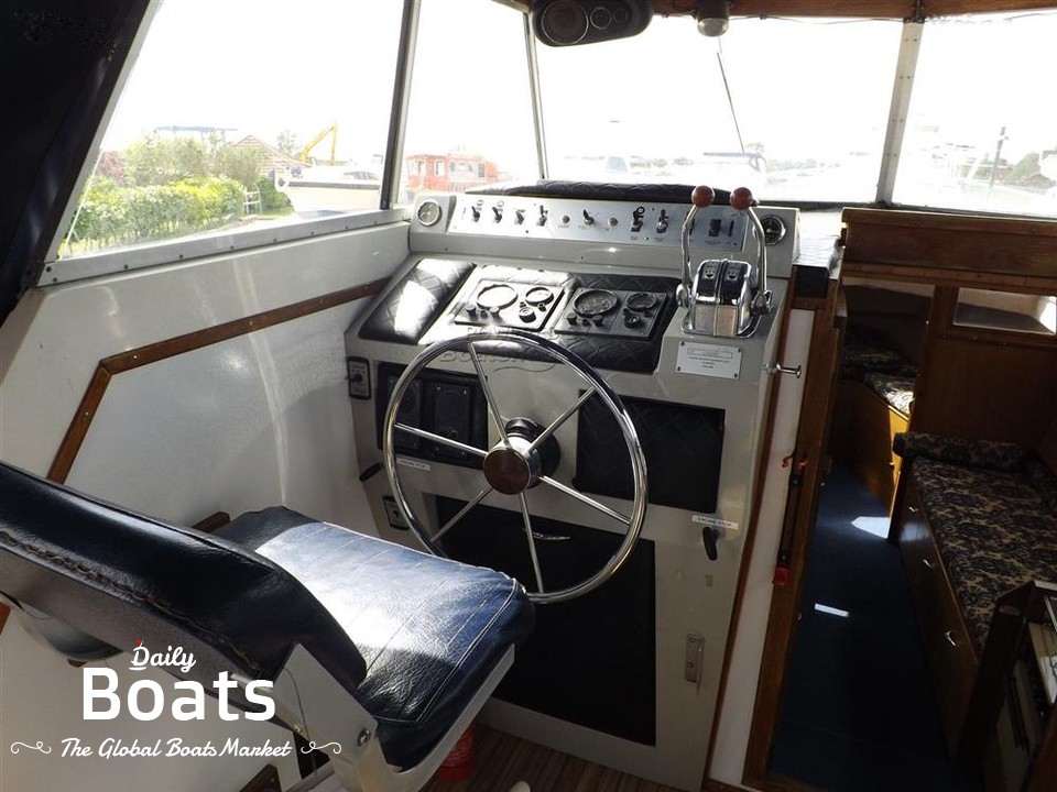 1972 Princess 32 for sale. View price, photos and Buy 1972 Princess 32 ...