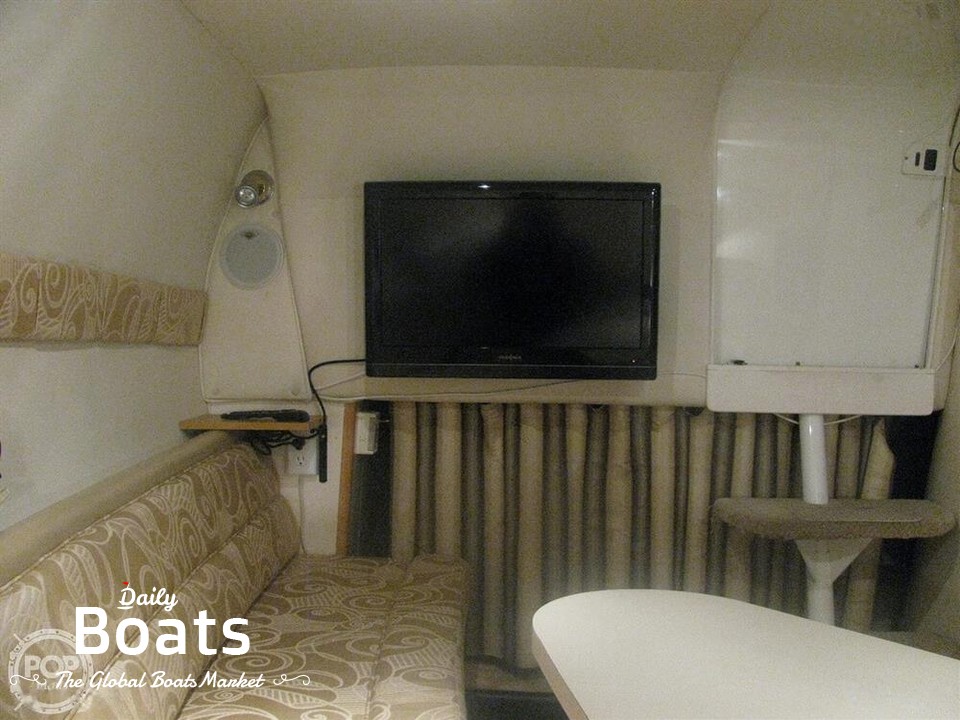 2001 Larson Boats 27 for sale. View price, photos and Buy 2001 Larson ...