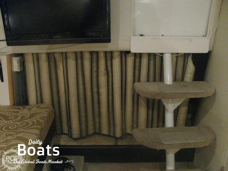 2001 Larson Boats 27 for sale. View price, photos and Buy 2001 Larson ...