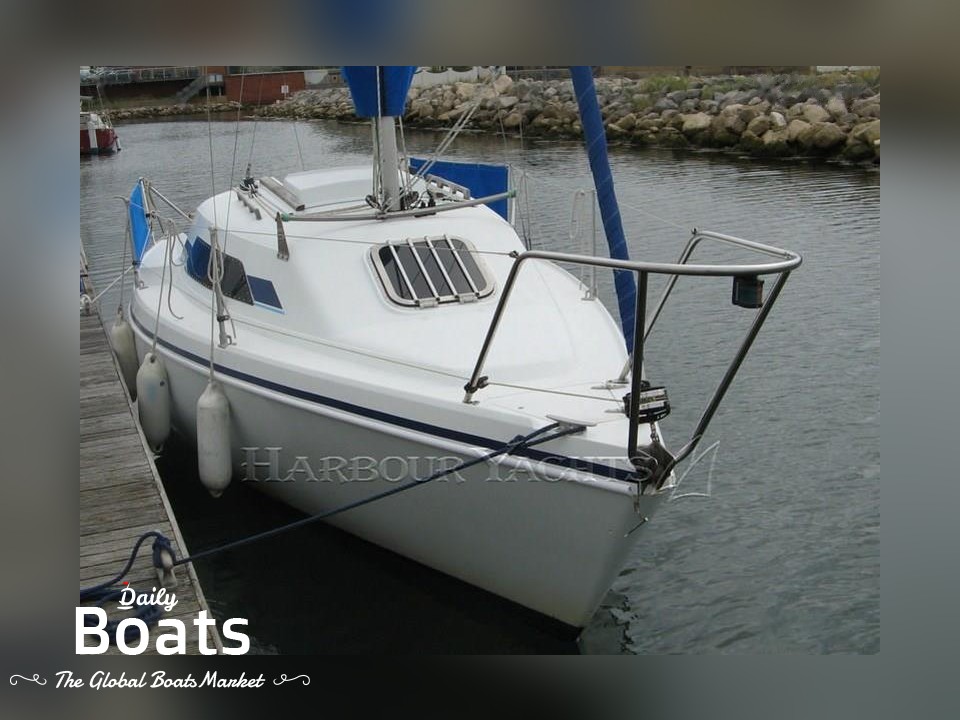 1991 Hunter Horizon 23 for sale. View price, photos and Buy 1991 Hunter ...