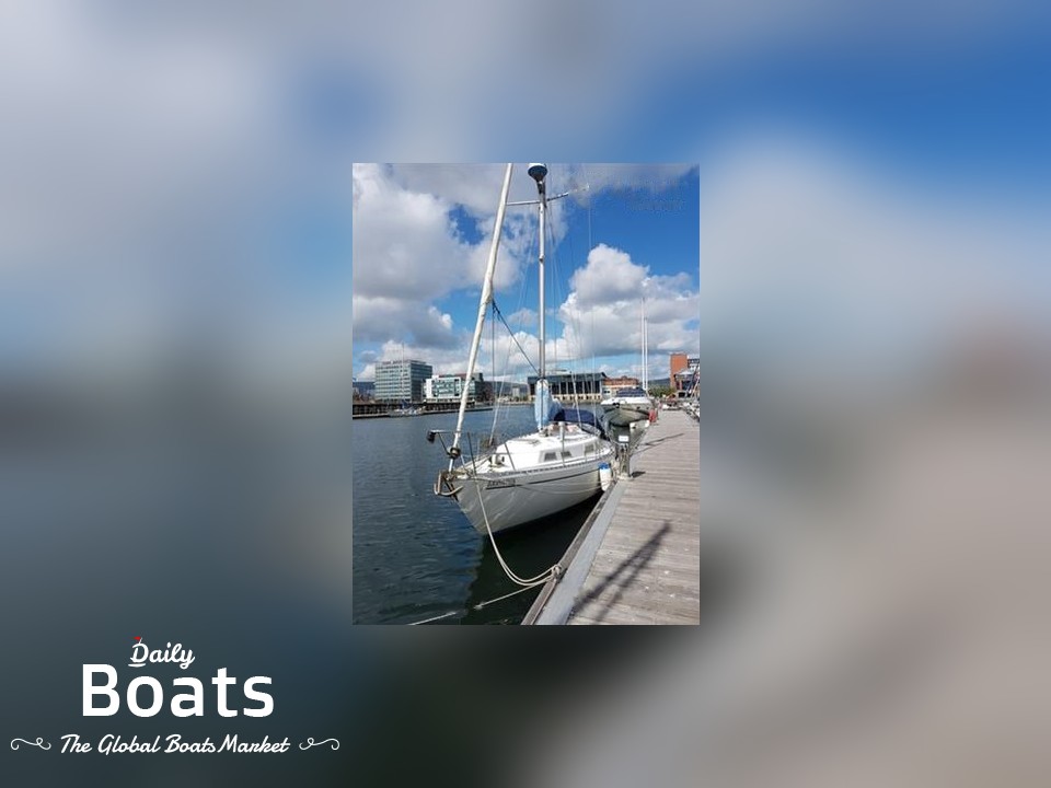 1982 Elizabethan 33 for sale. View price, photos and Buy 1982 ...