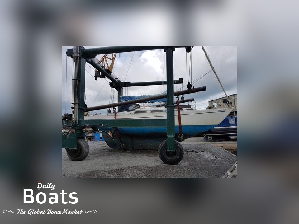 1982 Elizabethan 33 for sale. View price, photos and Buy 1982 ...