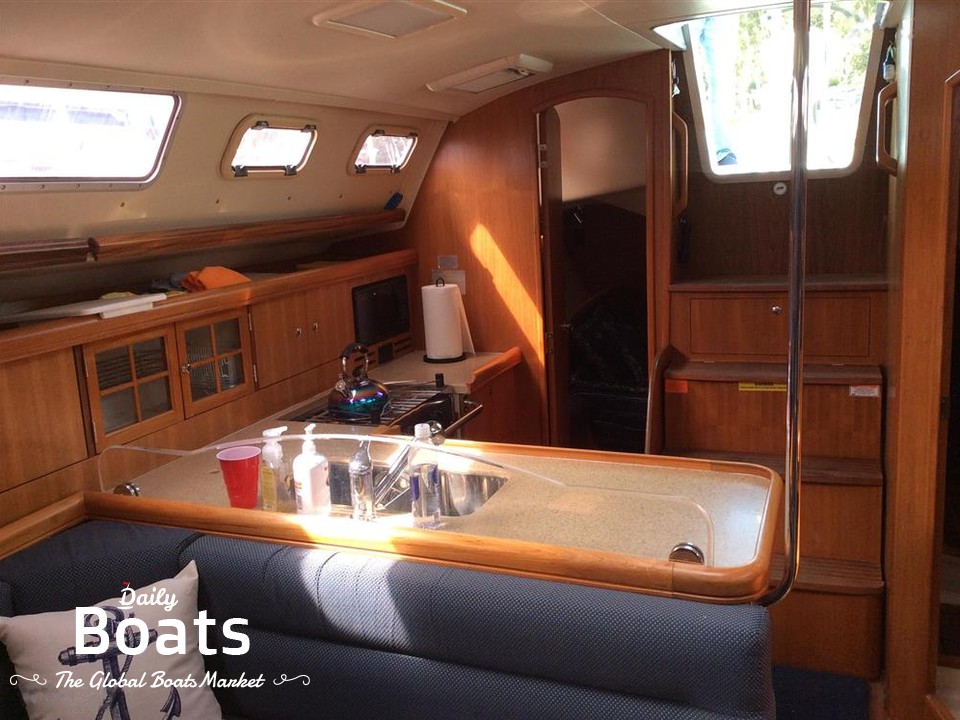 2007 Hunter Legend 38 for sale. View price, photos and Buy 2007 Hunter ...
