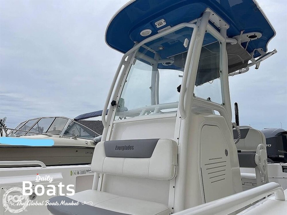 2015 Everglades 243 Cc for sale. View price, photos and Buy 2015 ...
