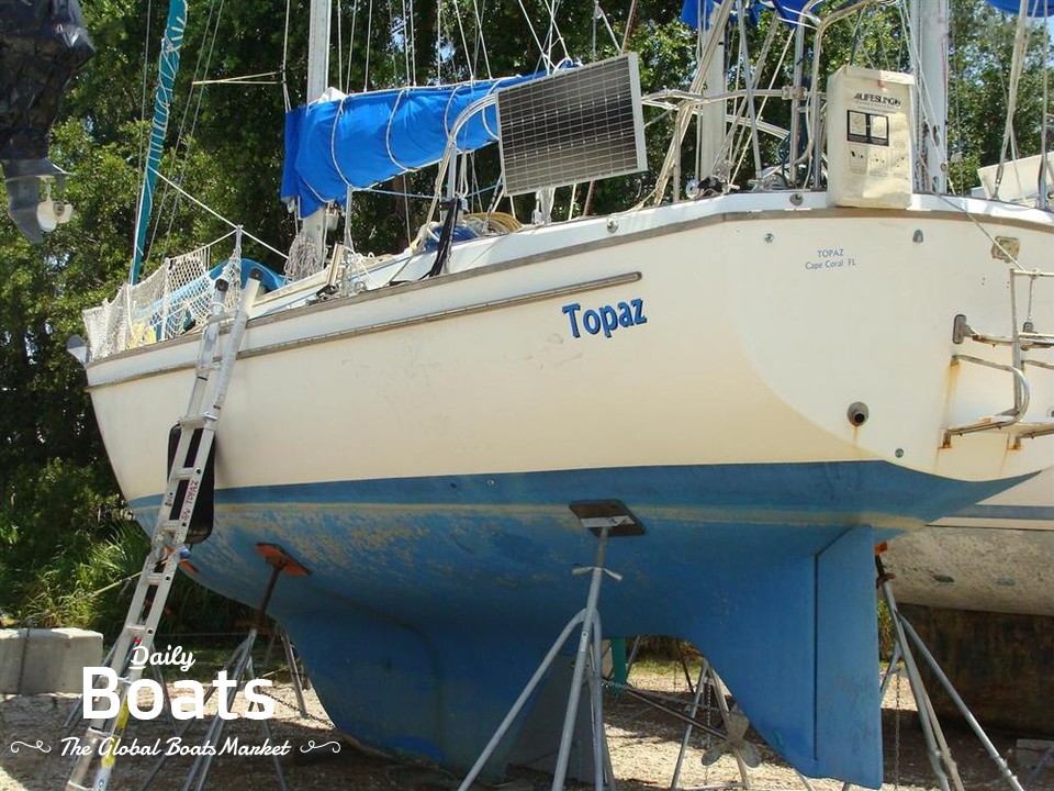 1981 Pearson 424 for sale. View price, photos and Buy 1981 Pearson 424 ...