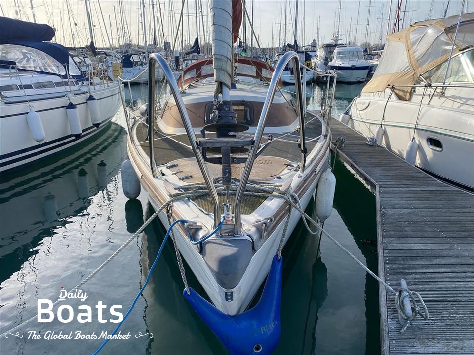 1984 Dehler 28 for sale. View price, photos and Buy 1984 Dehler 28 #233469