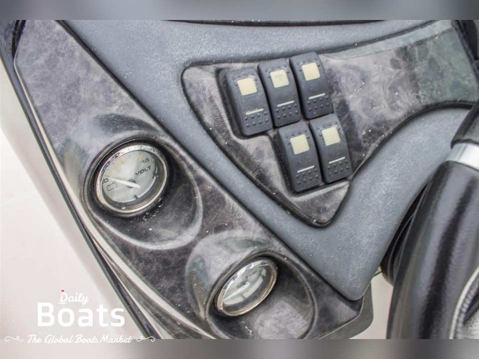 2011 Monterey 244Fs for sale. View price, photos and Buy 2011 Monterey ...