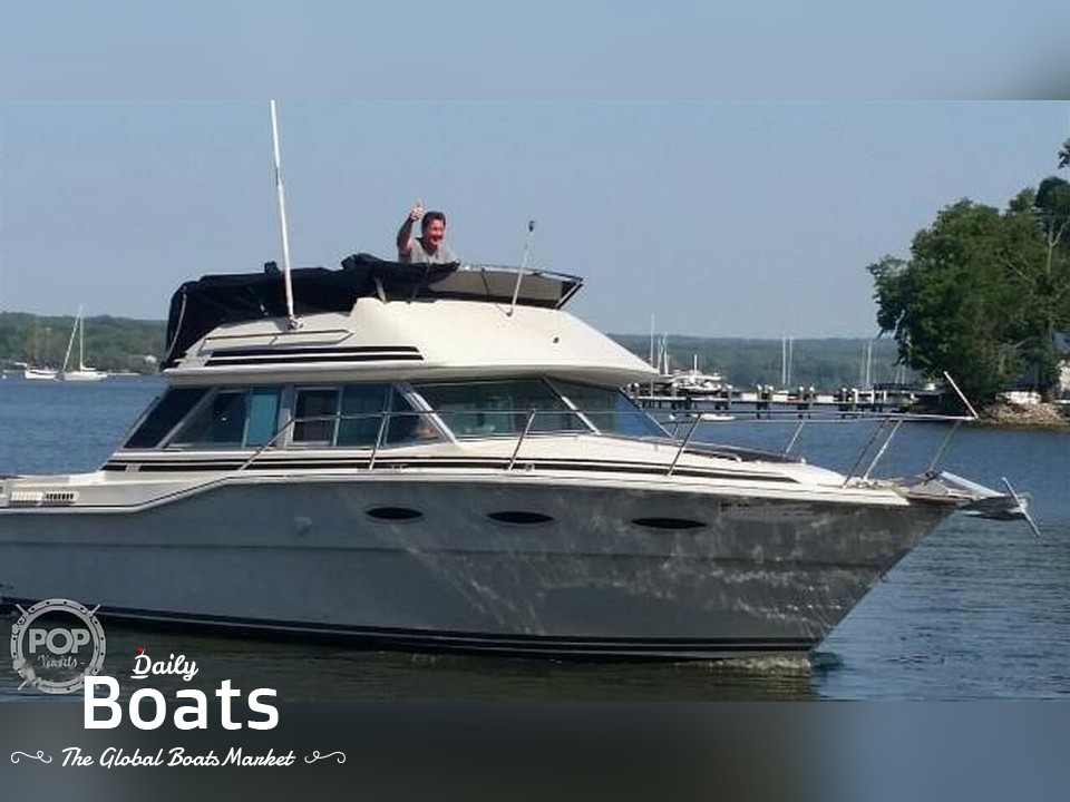 1986 Sea Ray Boats 300 Sedan Bridge for sale. View price, photos and ...