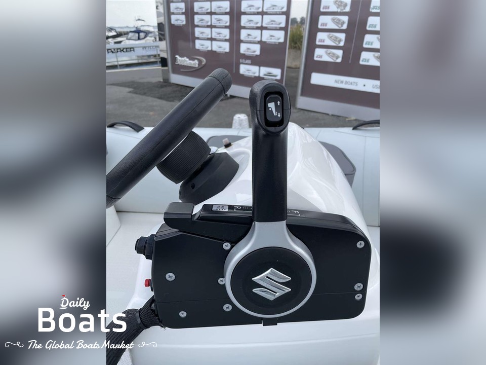 2016 Brig Inflatables 300 for sale. View price, photos and Buy 2016 ...