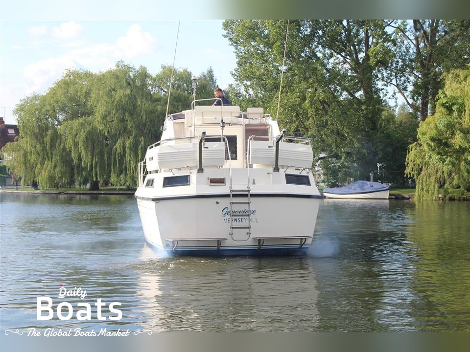 1989 Broom Ocean 40 for sale. View price, photos and Buy 1989 Broom ...