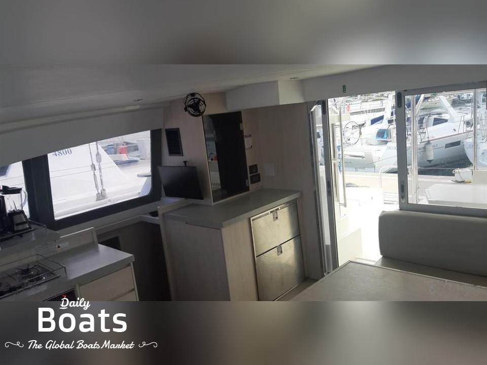 2017 Robertson And Caine Leopard 40 for sale. View price, photos and ...