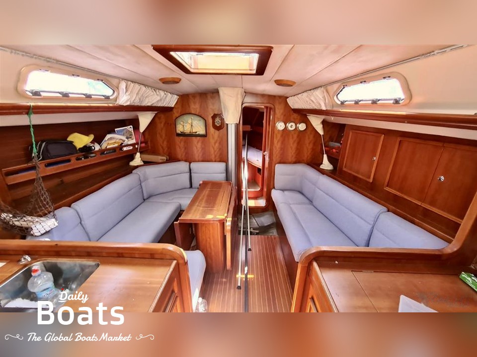 2000 Comar Comet 38 for sale. View price, photos and Buy 2000 Comar ...