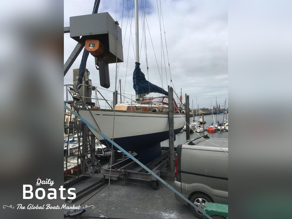 1974 Hallberg Rassy 33 Mistral for sale. View price, photos and Buy ...