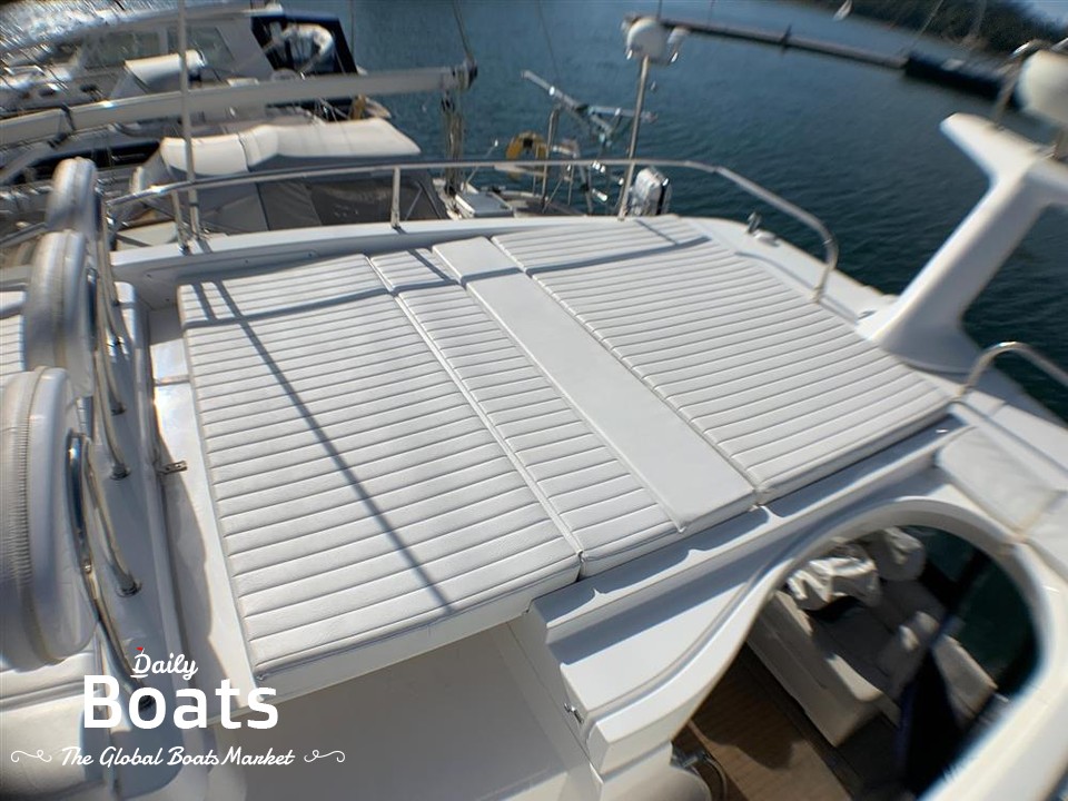 2005 Sealine F34 for sale. View price, photos and Buy 2005 Sealine F34 ...