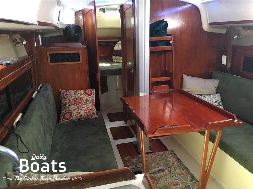 1985 Pearson Sloop for sale. View price, photos and Buy 1985 Pearson ...