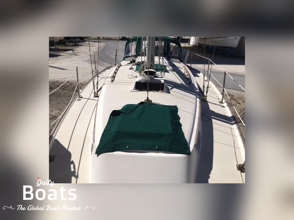 1985 Pearson Sloop for sale. View price, photos and Buy 1985 Pearson ...