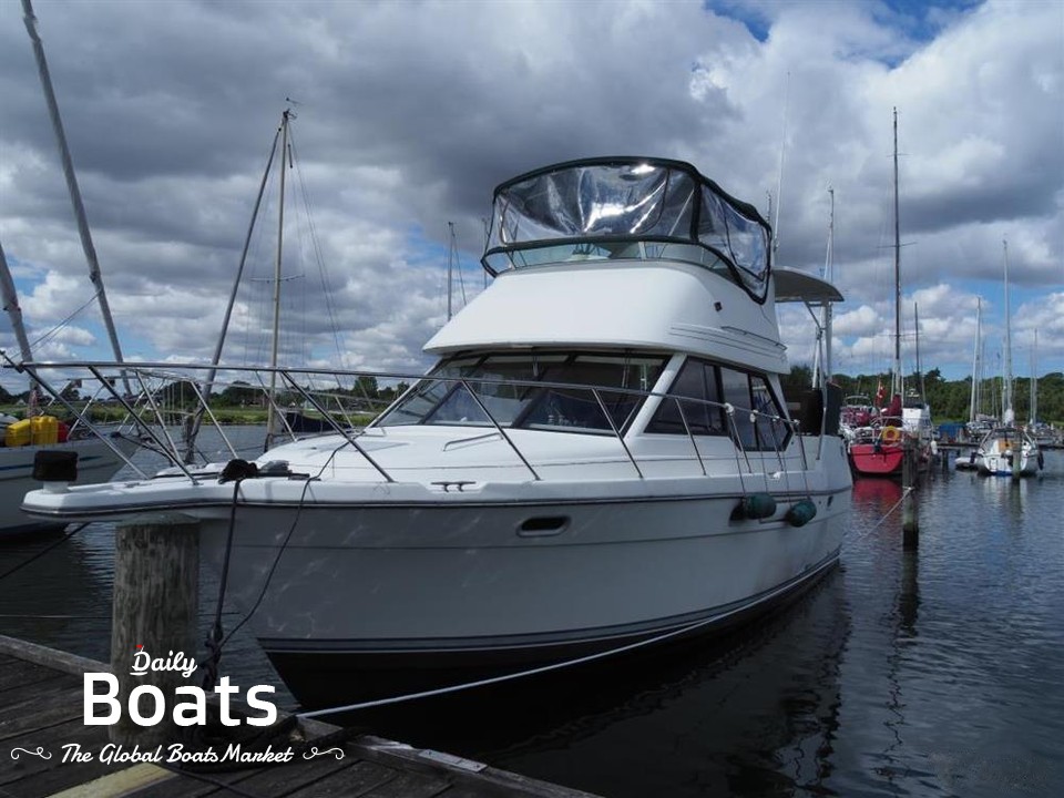 1997 Bayliner Boats 3587 for sale. View price, photos and Buy 1997 ...