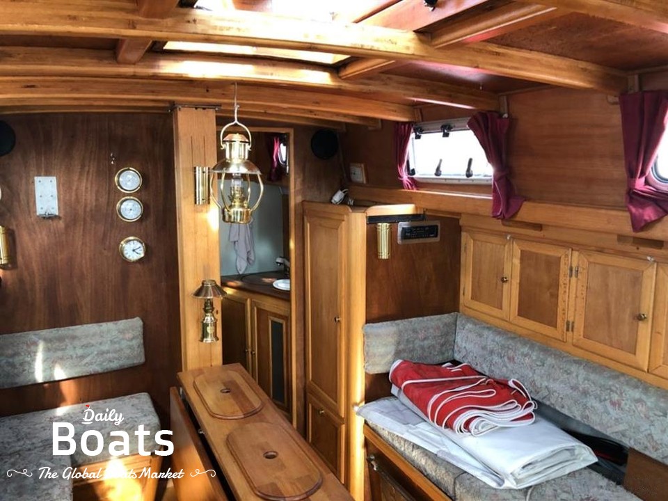 1997 Albatross 33 for sale. View price, photos and Buy 1997 Albatross ...