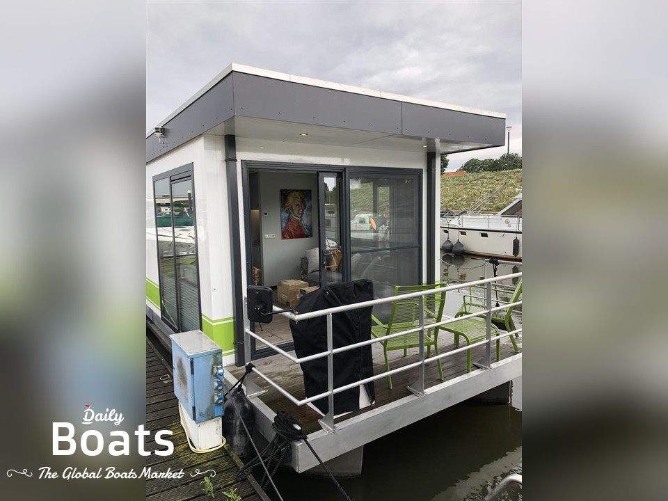 2020 Marine Home 32 Tiny - Pontoonboat for sale. View price, photos and ...