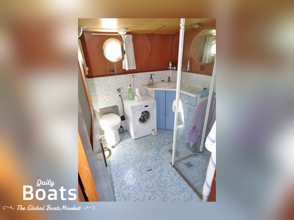 1910 Houseboat Dutch Barge 19.62 for sale. View price, photos and Buy ...