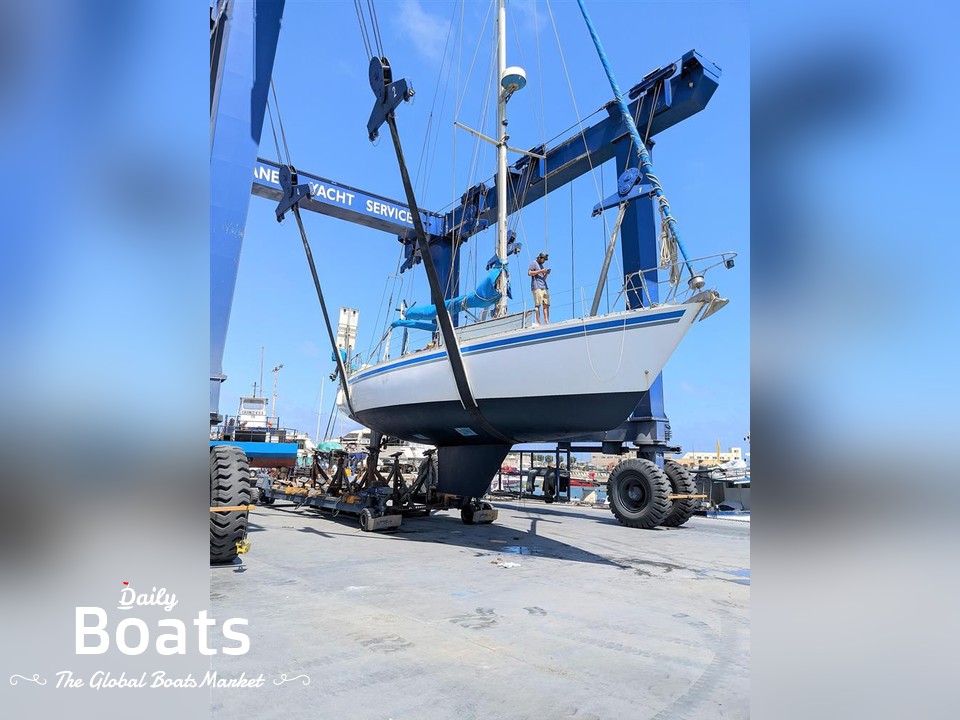 1985 Moody 419 for sale. View price, photos and Buy 1985 Moody 419 #235116