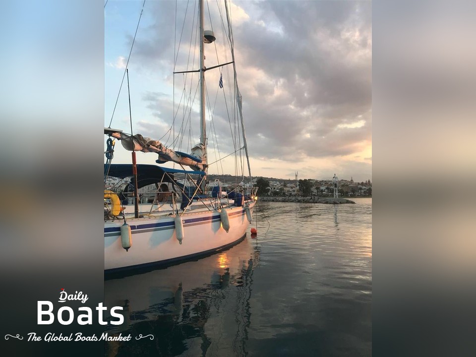 1985 Moody 419 for sale. View price, photos and Buy 1985 Moody 419 #235116