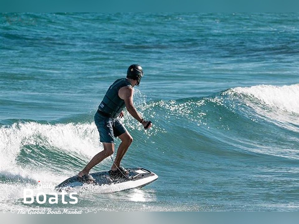 2022 Awake Electric Jetboard The Ravik 3 Xr for sale. View price ...