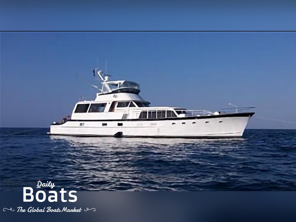 Burger boat company cockpit flybridge motor yacht for sale - Daily Boats