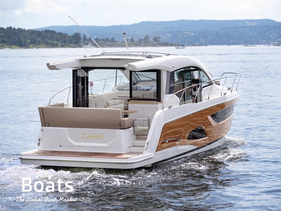 2021 Sealine C390 for sale. View price, photos and Buy 2021 Sealine ...