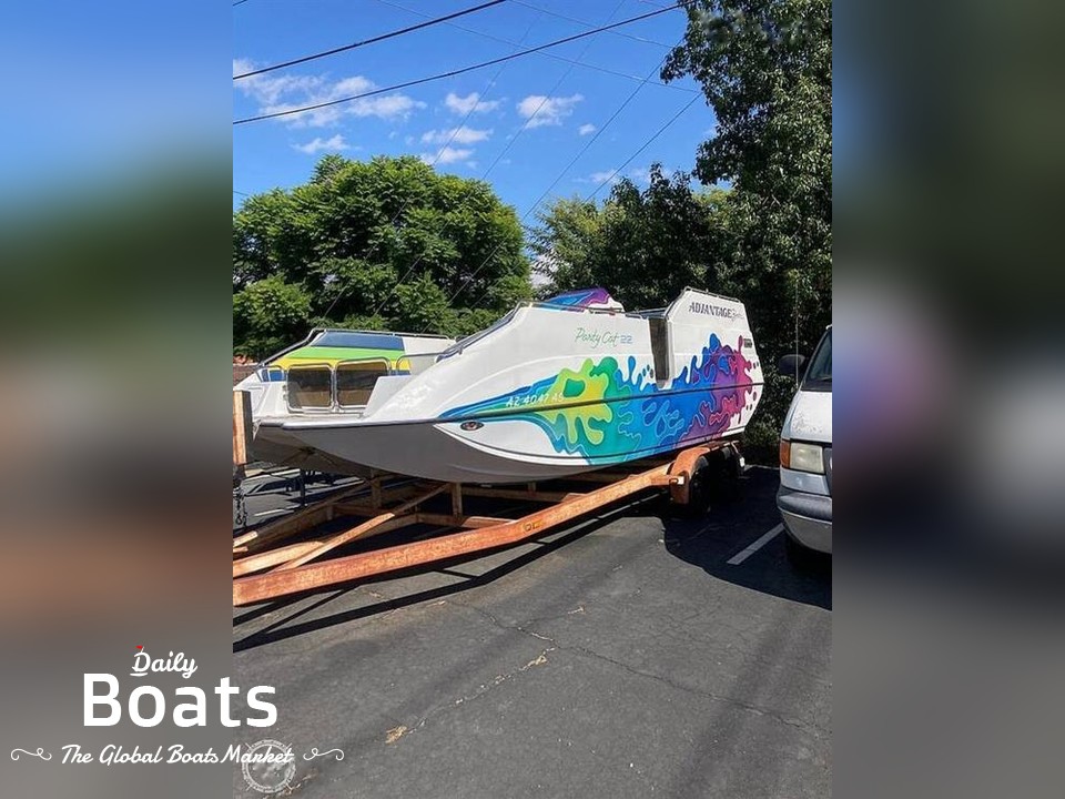 Used Advantage 22 party cat for sale - Daily Boats