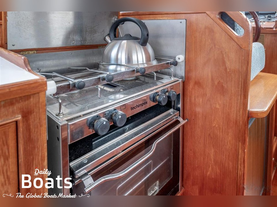 2004 Cory Yachts Kent 33 for sale. View price, photos and Buy 2004 Cory ...