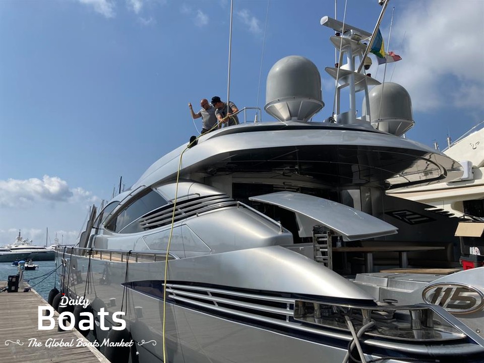 2005 Pershing 115 for sale. View price, photos and Buy 2005 Pershing ...