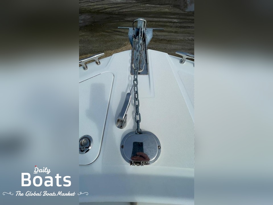 2011 EdgeWater 228 Cc for sale. View price, photos and Buy 2011 ...