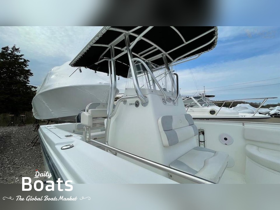 2011 EdgeWater 228 Cc for sale. View price, photos and Buy 2011 ...