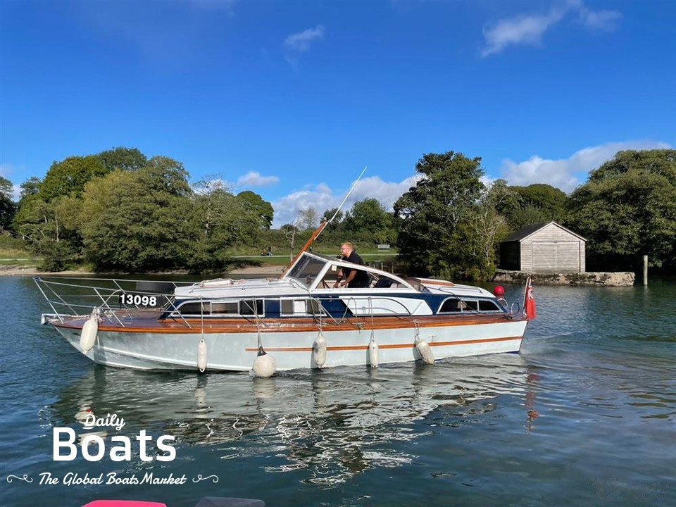 1977 Fairey Huntsman 31 for sale. View price, photos and Buy 1977 ...