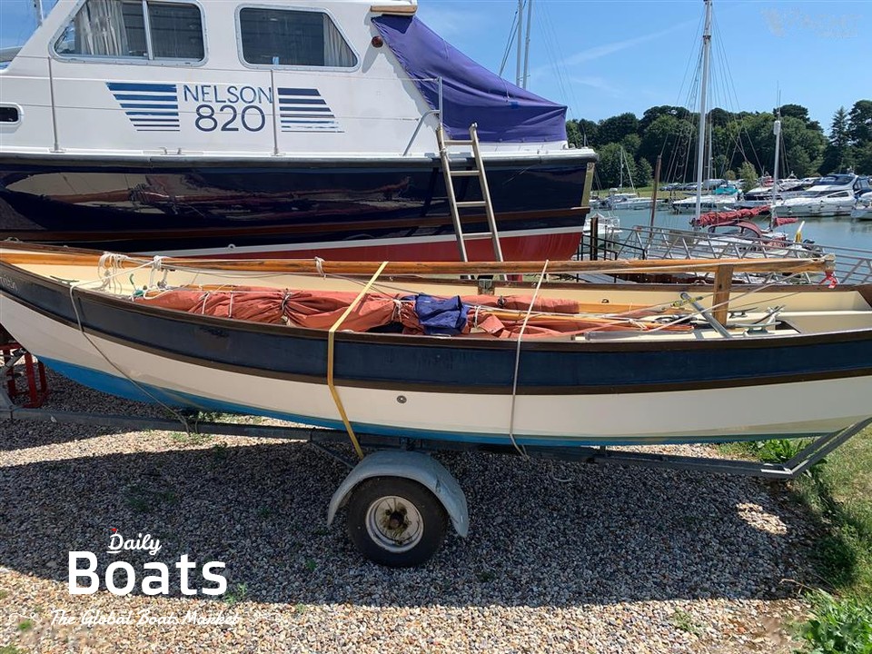 2001 Devon Lugger for sale. View price, photos and Buy 2001 Devon ...