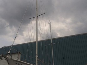 1977 Allied Princess 36 for sale. View price, photos and Buy 1977 ...