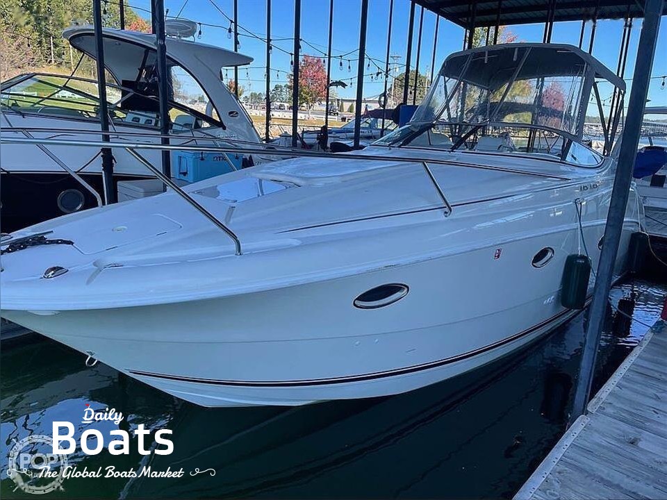 1995 Silverton 271 for sale. View price, photos and Buy 1995 Silverton ...