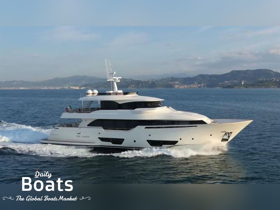 2017 Ferretti Yachts Custom Line 28 Navetta for sale. View price ...