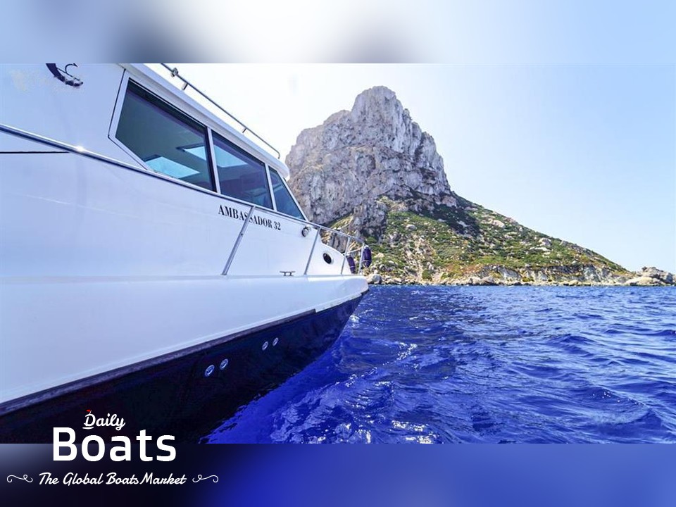 2008 Gulf Craft Ambassador 32 for sale. View price, photos and Buy 2008 ...